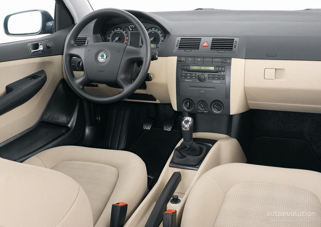 Skoda Fabia I (6Y) 1.2 HTP (64 Hp)
